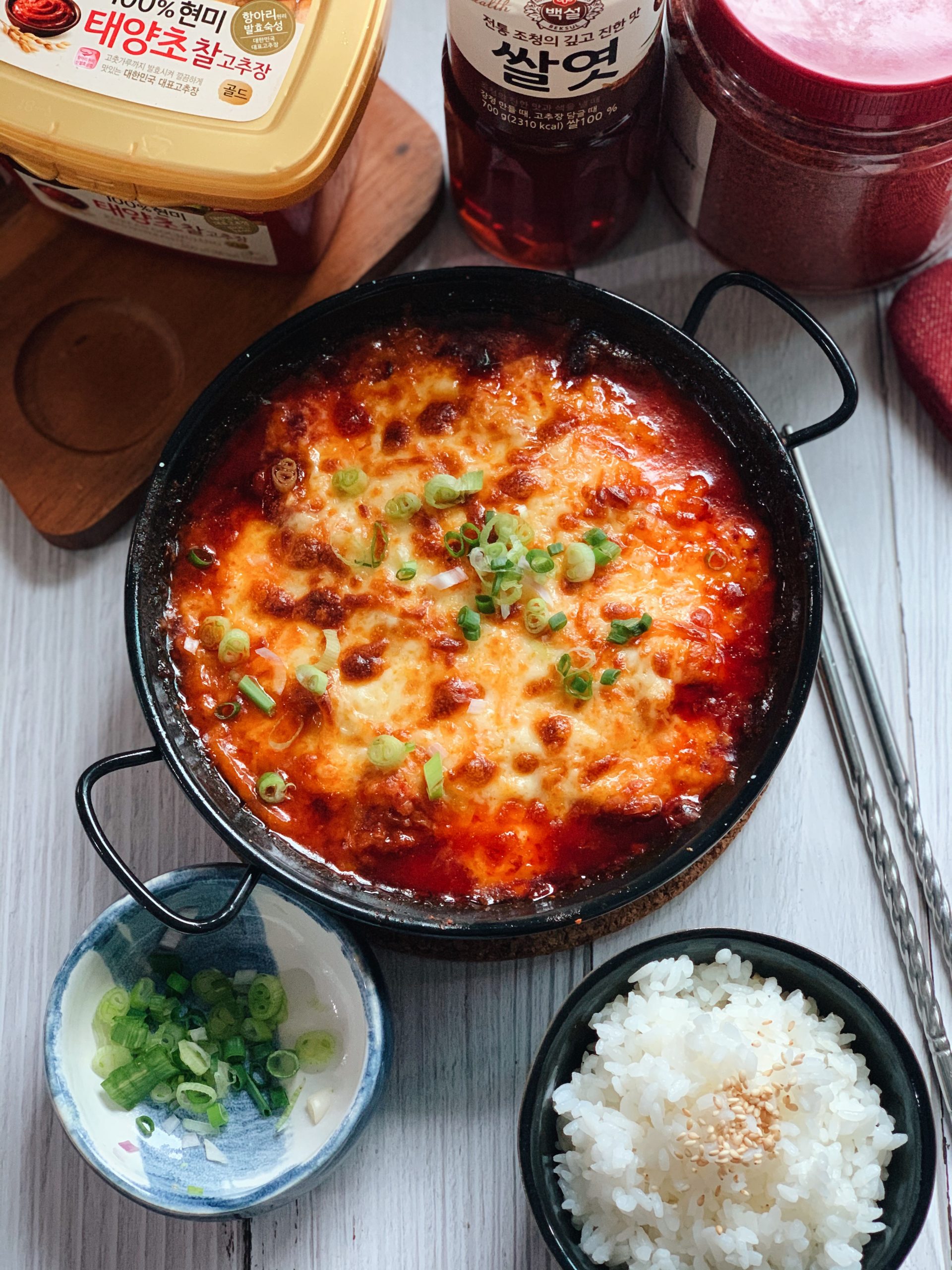 Fire Chicken with Cheese (Korean Cheese Buldak)